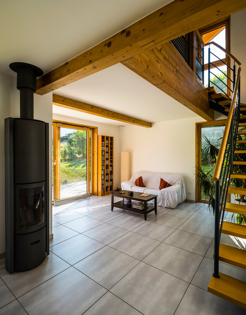 Maison bois poteau poutre Verrens Arvey Alberville (73) - Contemporáneo ...