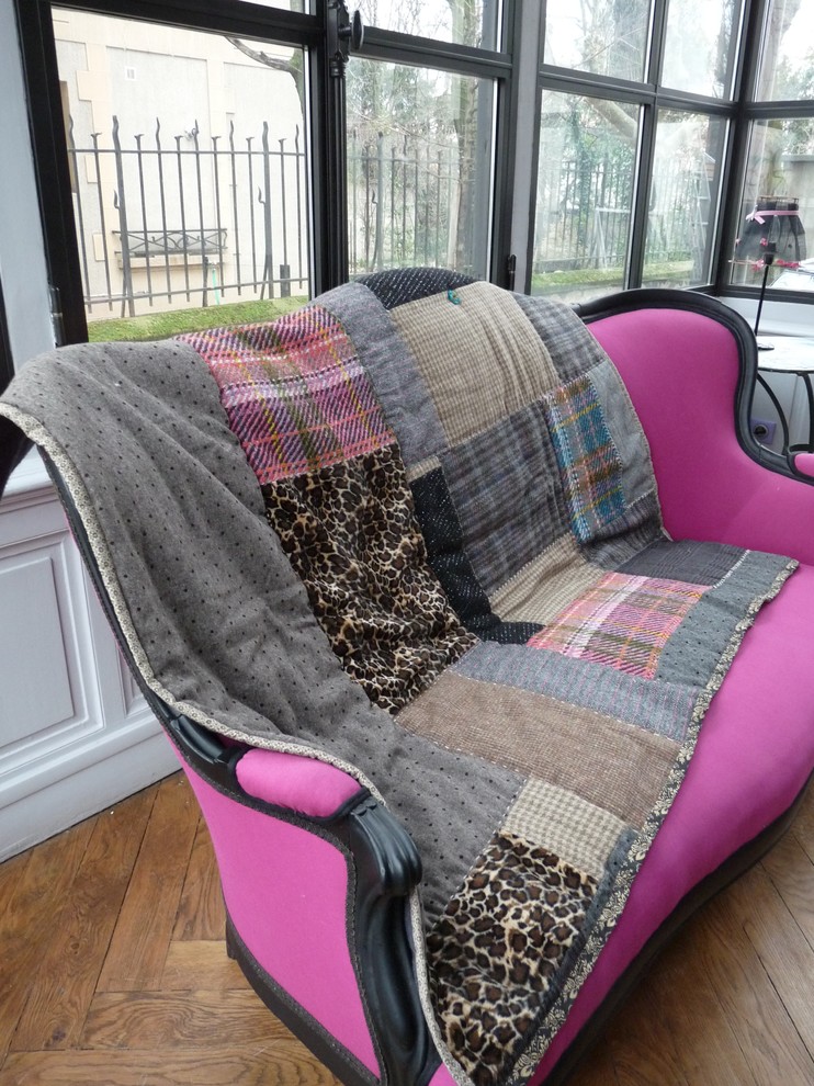 Plaid – Pointe de léopard - Contemporary - Living Room - Lyon - by Lara ...