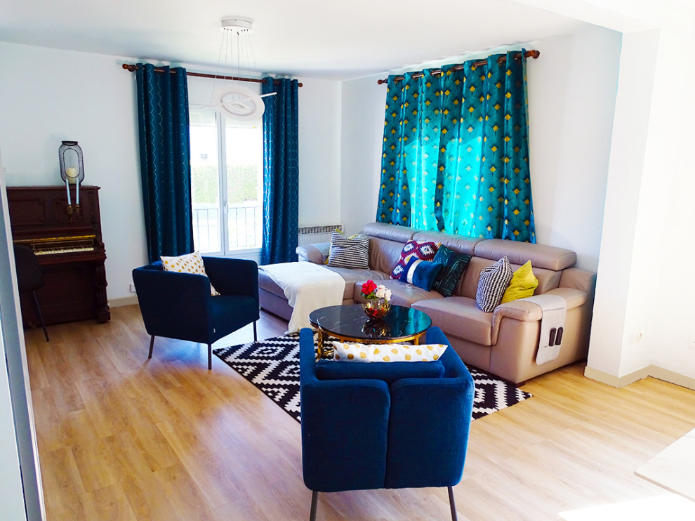 Rénovation complète d'une maison avec abattement des cloisons - Salon ...