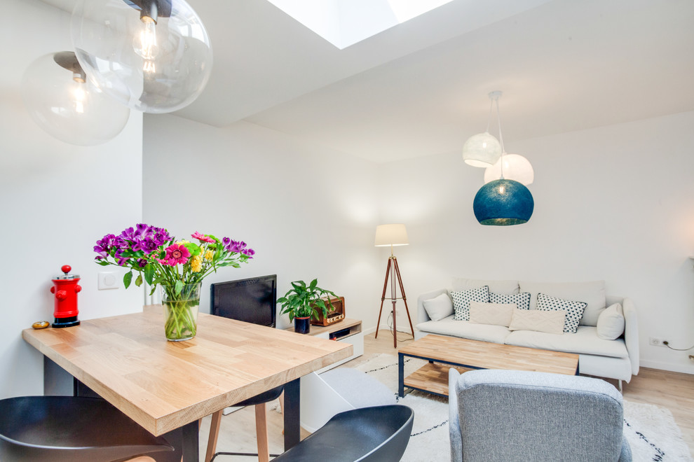 Rénovation partielle d'une maison de 90m2 - Contemporary - Living Room ...