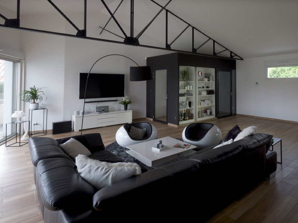 Un loft XXL - Contemporary - Living Room - Angers - by Esprits d ...