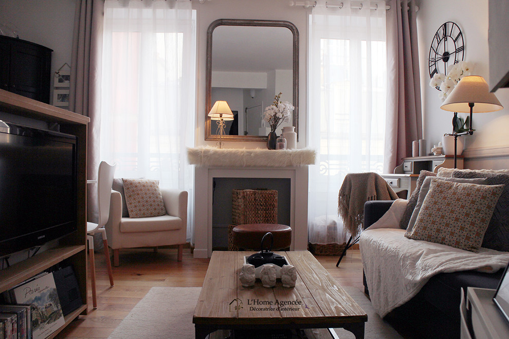 Aménagement d"un séjour Parisien - Modern - Living Room - Paris - by L ...