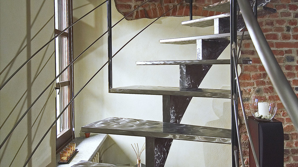 SCALA A GIORNO: CURVE BELLISSIME - Modern - Staircase - Other - by ...