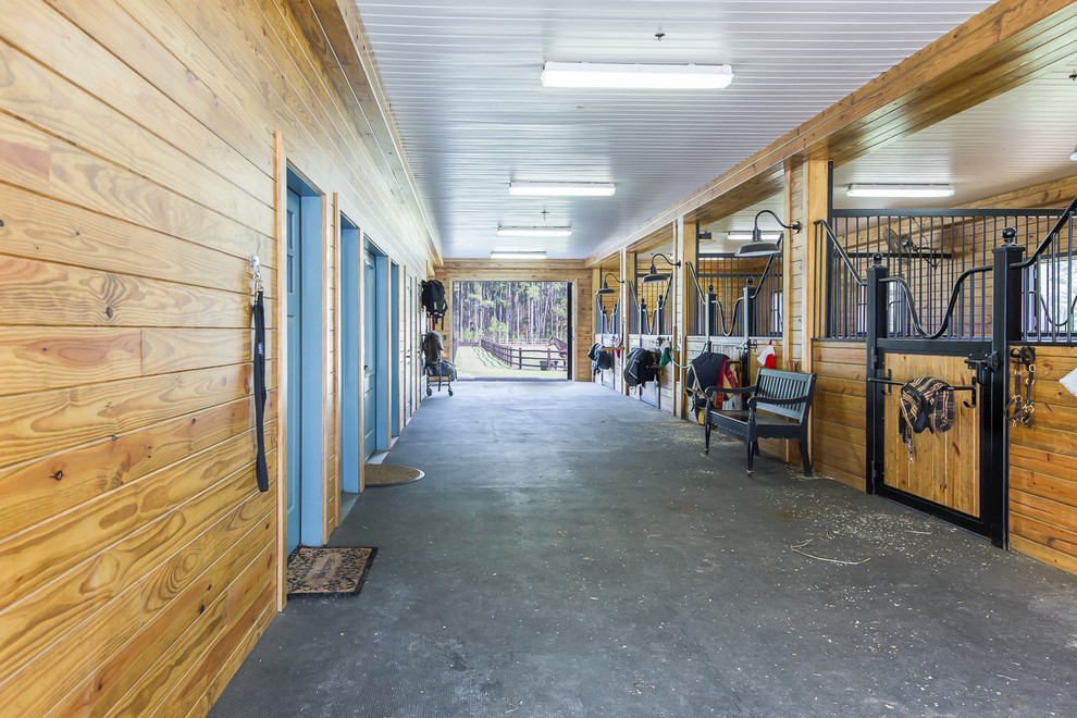 Barn Aisle - Farmhouse - Shed - Raleigh - by The Vuepoint Group, LLC ...