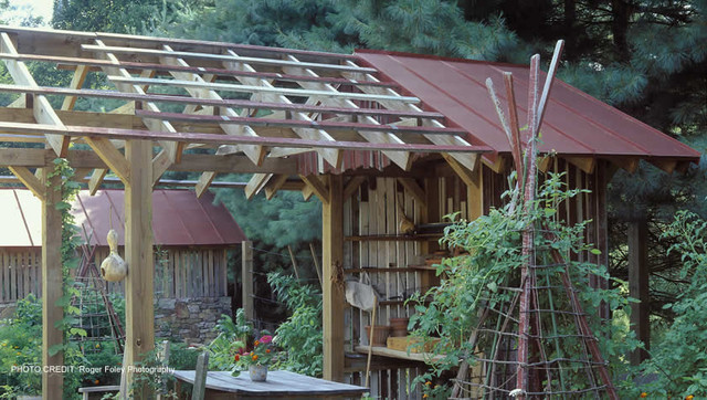 12 One-of-a-Kind Trellis and Arbor Designs