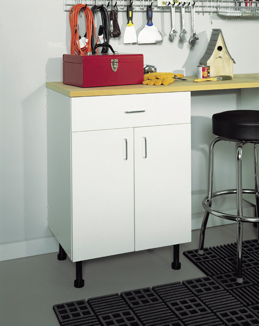 Garage - Moderne - Abri - Détroit - par Custom Closet & Garage | Houzz