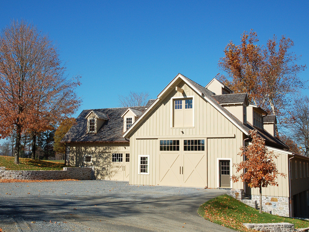 Attached Barn Garage