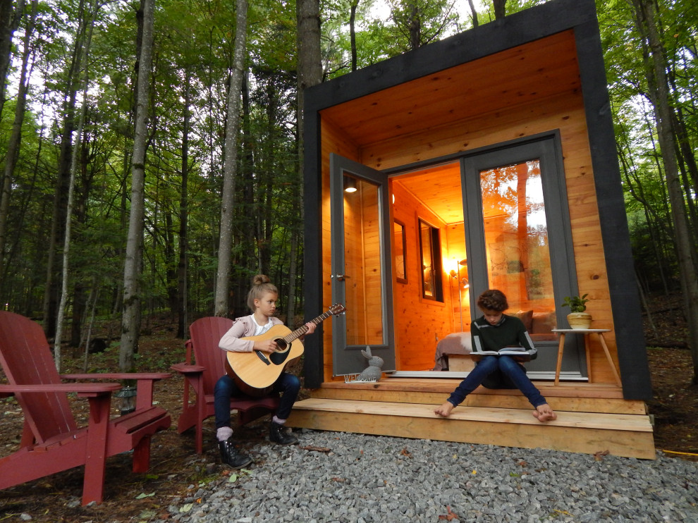 Studio 108 Bunkie - Modern - Shed - Toronto - by Lekker Studio | Houzz