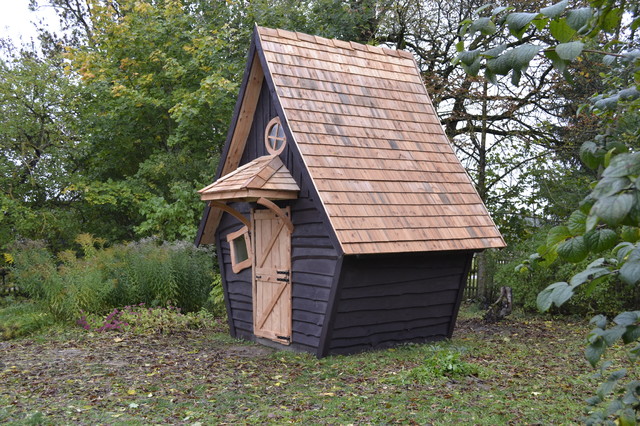 Fairy Tale Garden Shed - Garden Design Ideas