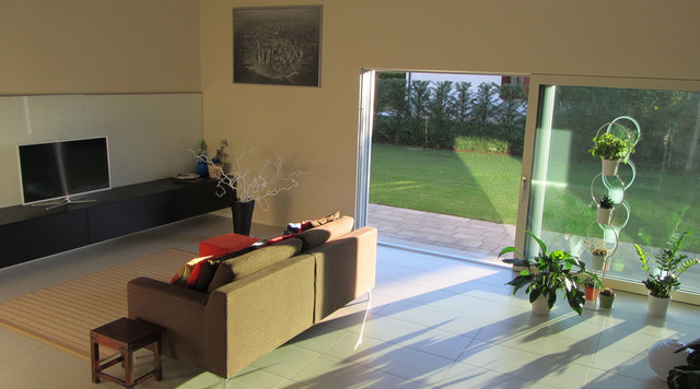 Bio-House: scegli il tuo stile. Distinguiti - Family Room - Venice - by ...