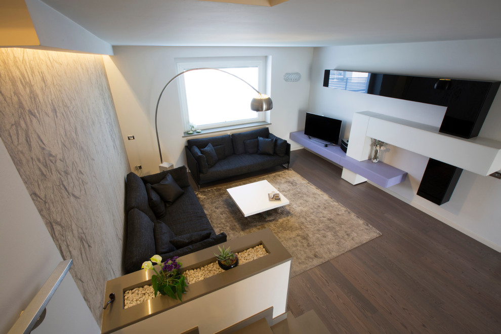 La forma della luce - Contemporary - Living Room - Milan - by ...