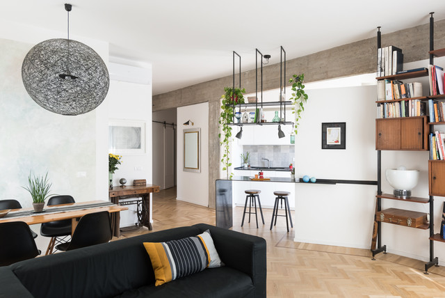 My Houzz: Bright and Eclectic Apartment in Rome