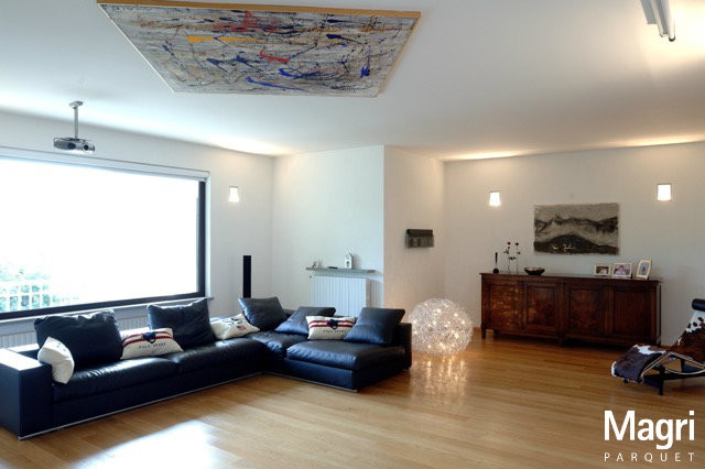 Parquet in Rovere per un'ambientazione moderna - Modern - Living Room ...