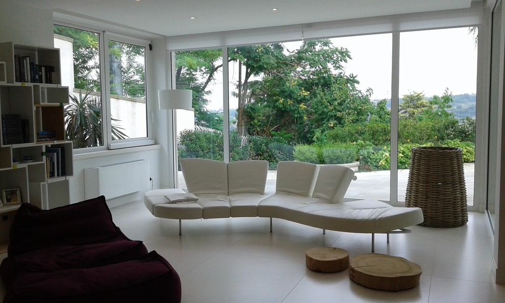 Salotto moderno e di design - Modern - Family Room - Milan - by Lorella ...