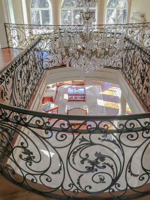 19_Head-Turning Classical Staircase, Great Falls VA 2206 ...