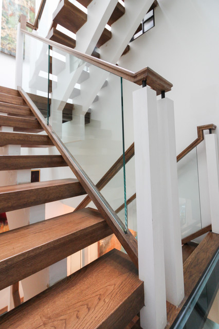 68_Innovative and Ultra-modern Stairs with Glass Landings, Washington ...