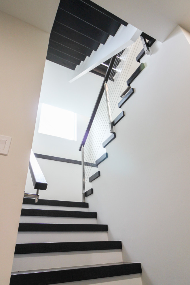 70_Contemporary Stairs With No Risers & Horizontal Railing, Vienna VA ...