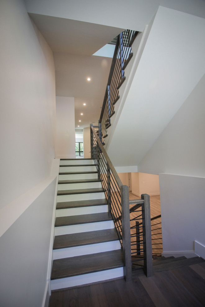 79_Horizontal Balustrade in High-end Interior Architecture, Great Falls ...