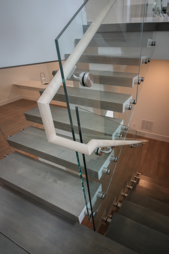 80_Floating Switchback Glass + Mono-beam Staircase, McLean VA 22101 ...