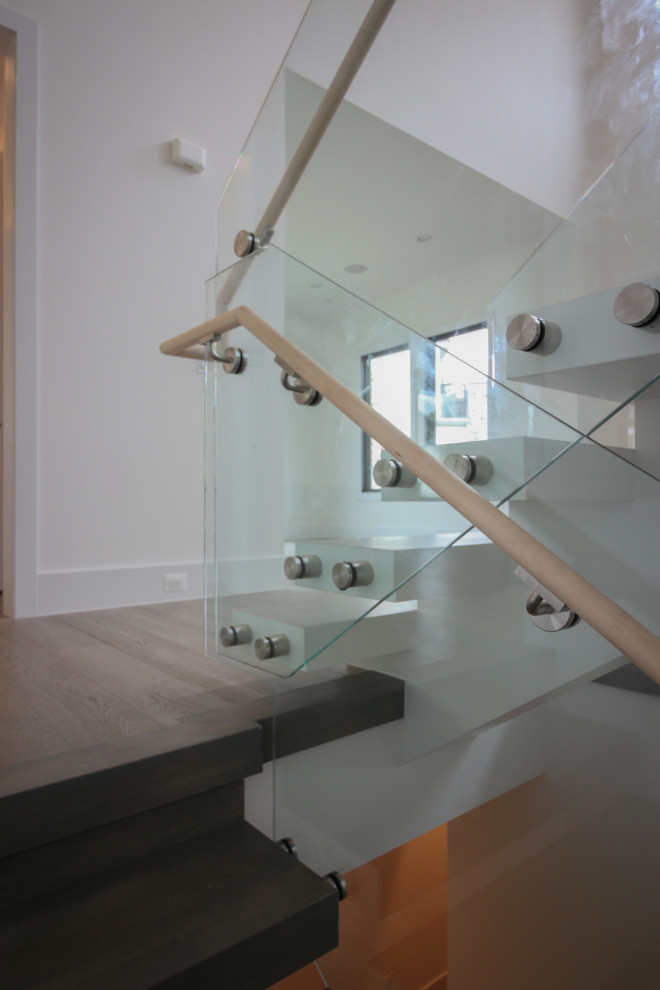80_Floating Switchback Glass + Mono-beam Staircase, McLean VA 22101 ...