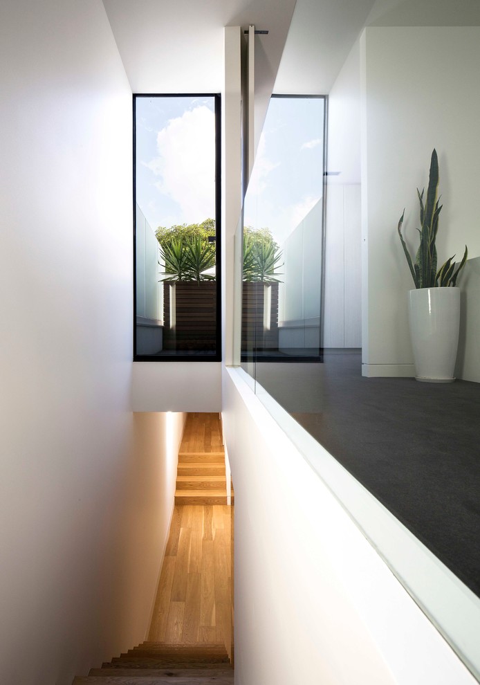 Barrett Street Albert Park - Modern - Staircase - Melbourne - by Desyne ...