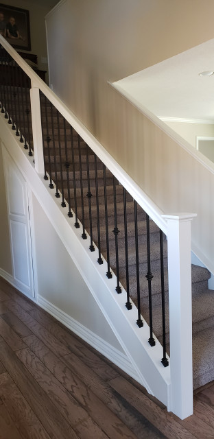 Black & white Thousand Oaks 2020 - Craftsman - Staircase - Los Angeles ...