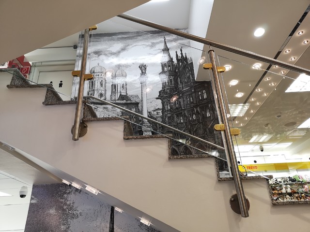 Choice of High-end Shopping Malls：Titanium plating Glass Railing System ...