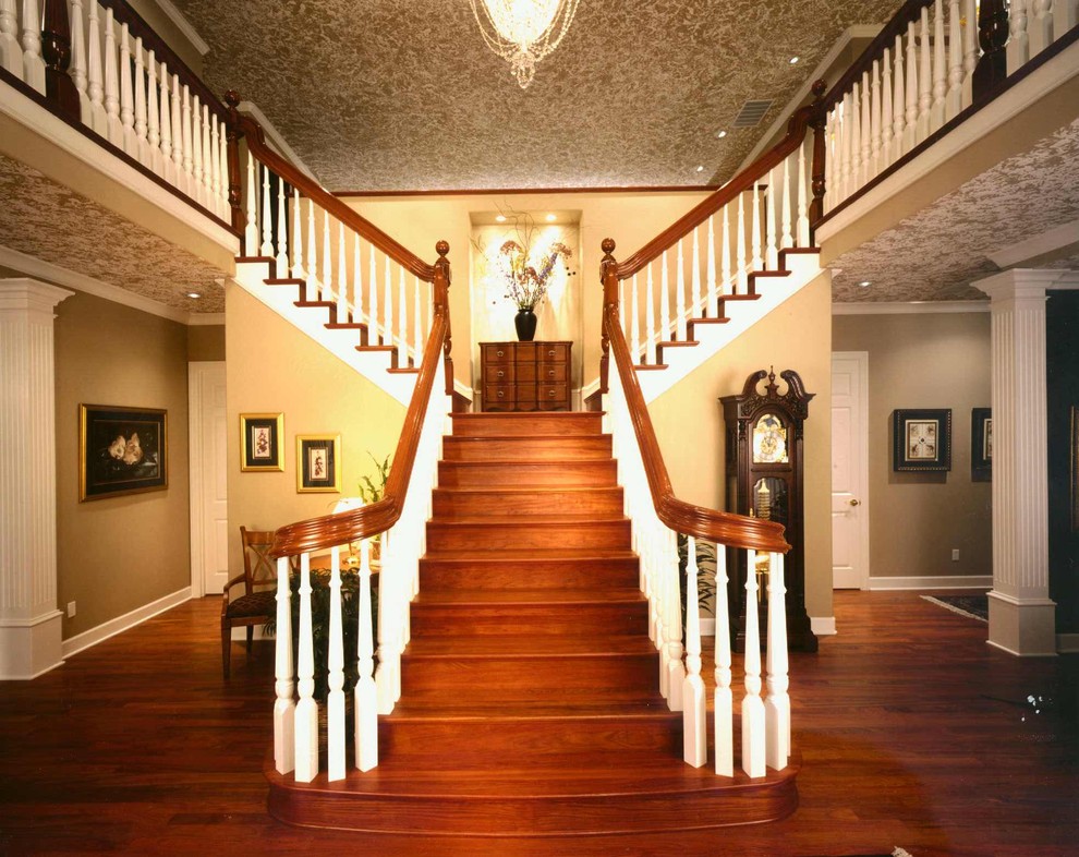 Colonial tradition - Traditional - Staircase - Portland - by MW Design ...