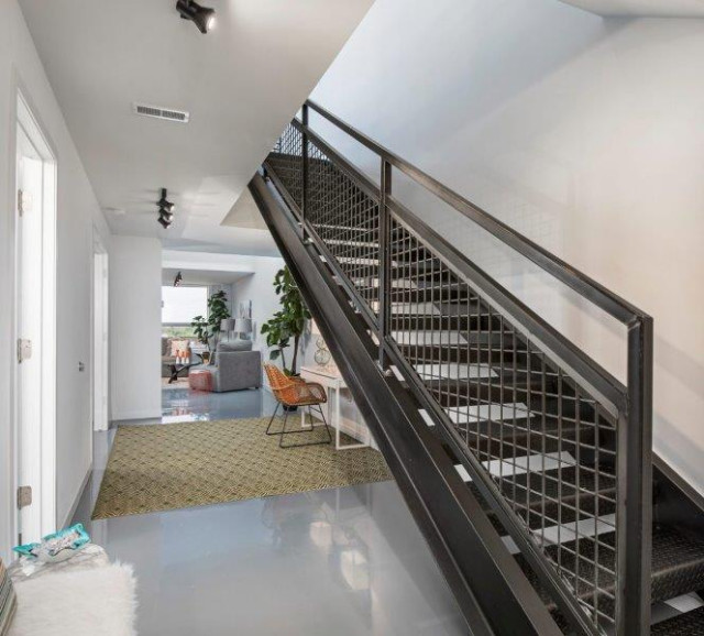 Commercial Stair Stringers for Industrial Lofts - Industriel - Escalier ...