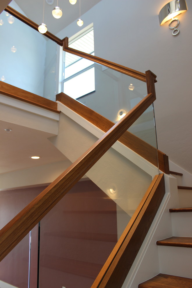 Contemporary White Oak Handrail & Tempered Glass Balustrade ...