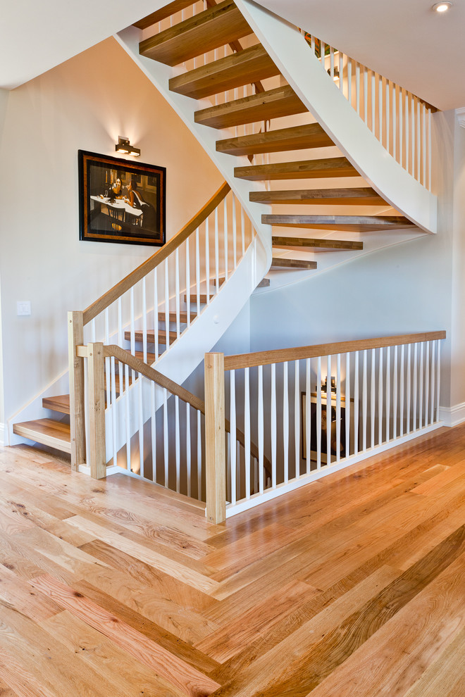 Continuous Stair - Red and White Wormy Oak - Transitional - Staircase ...