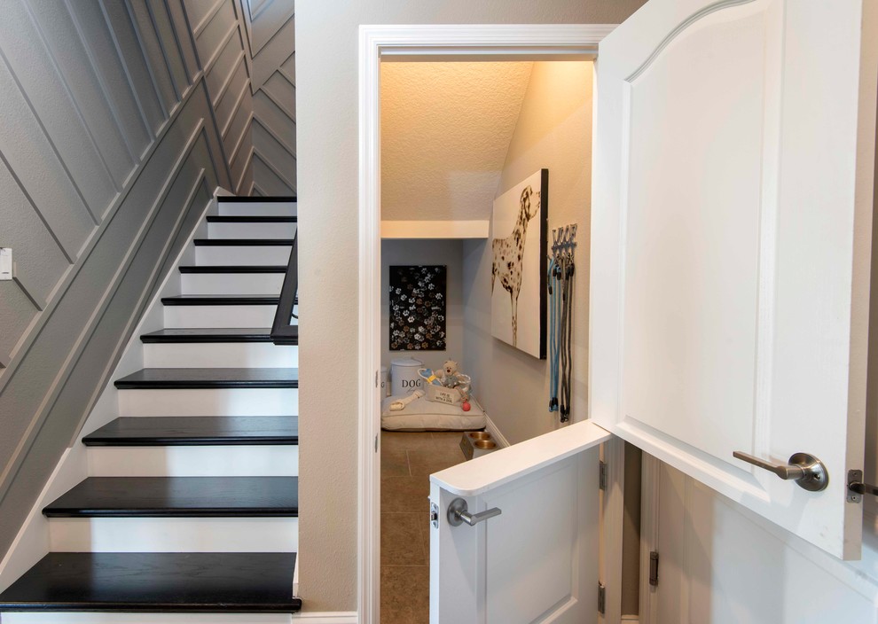 Creative Spaces - Staircase - Orlando - by Masterpiece Design Group | Houzz