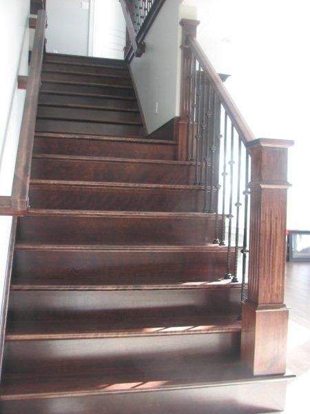 Fluted Box Newels & Metal Balusters Stairway - Modern - Treppen ...