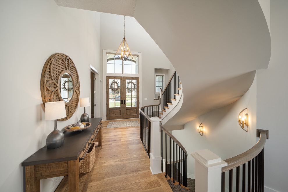 Foyer and Staircase - Staircase - Kansas City - by Starr Homes | Houzz
