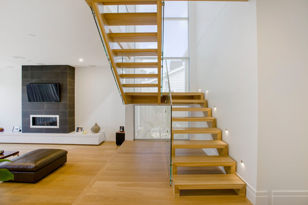 Free standing stair with Mitred strings and treads - Contemporary ...
