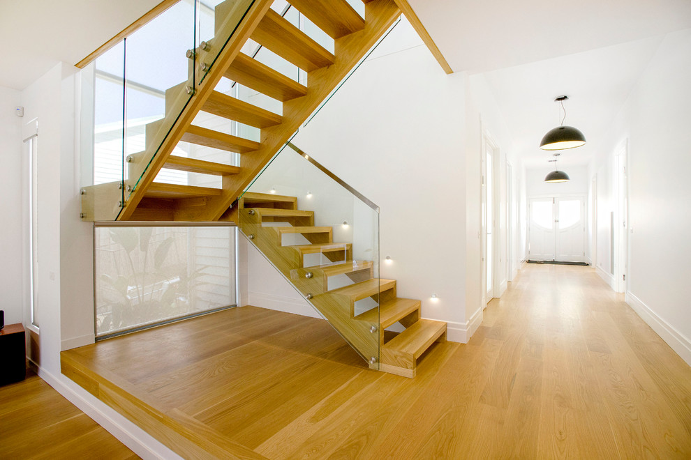 Free standing stair with Mitred strings and treads - Contemporary ...