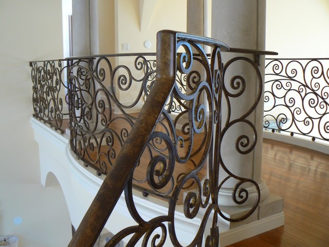 French Country Home Railing - Mediterraneo - Scale - Boston - di ...