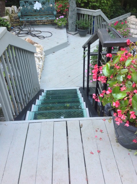 Glass stair treads steps over water feature Columbus Ohio - Clásico ...
