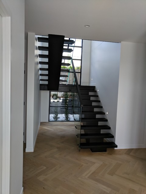Internal Glass Balustrade - Modern - Staircase - Gold Coast - Tweed ...