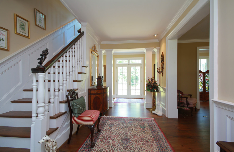 Ivy Southern Living Crabapple Cottage - Traditional - Staircase ...