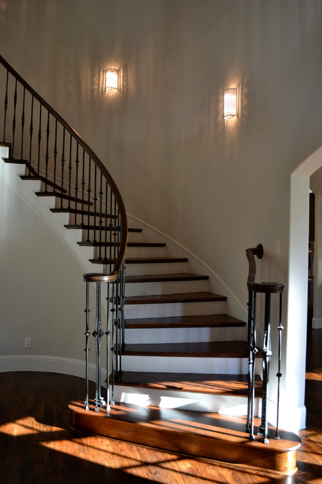 Lakewood Traditional - Traditional - Staircase - Dallas - by Keen Homes ...