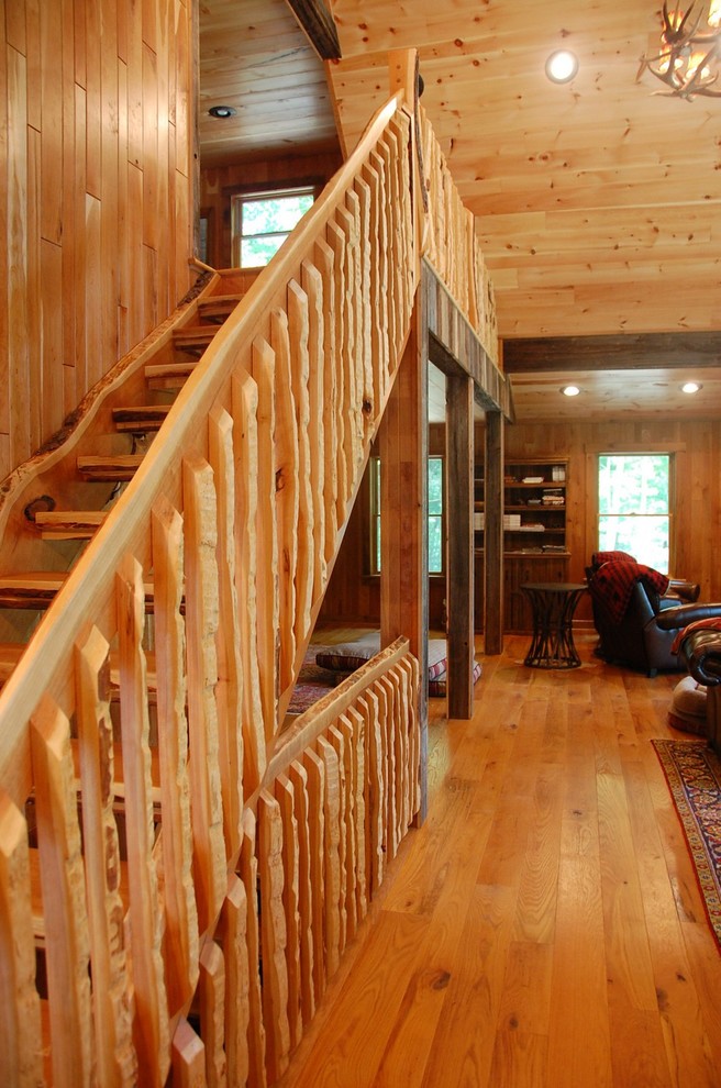 Live Edge Staircase - Rústico - Escalera - Otras zonas - de Corey ...