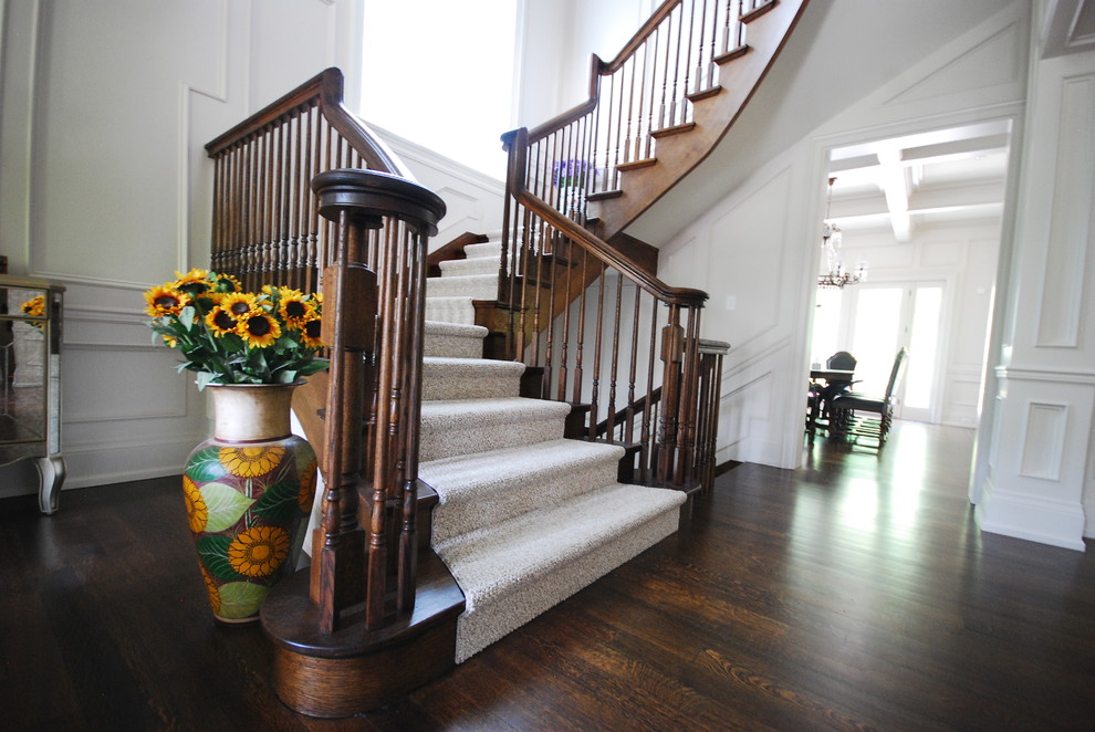 MH Inc Hoggs Hollow - Traditional - Staircase - Toronto - by Deluxe ...