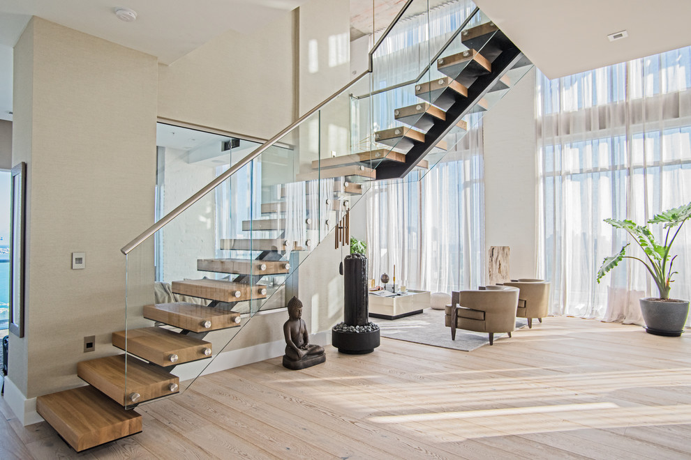 Modern Center Beam Staircase Collaboration - Modern - Staircase - Tampa ...