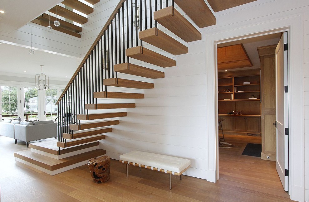 Modern Home Staging - Staircase - New York - by BA Staging & Interiors ...