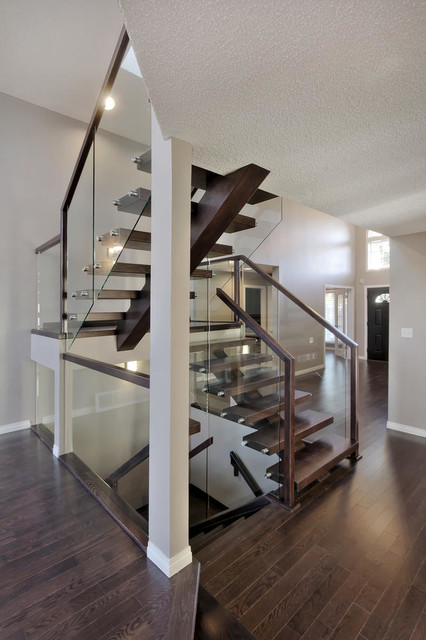 Perchless Mono Stringer with Glass Railing - Modern - Staircase ...
