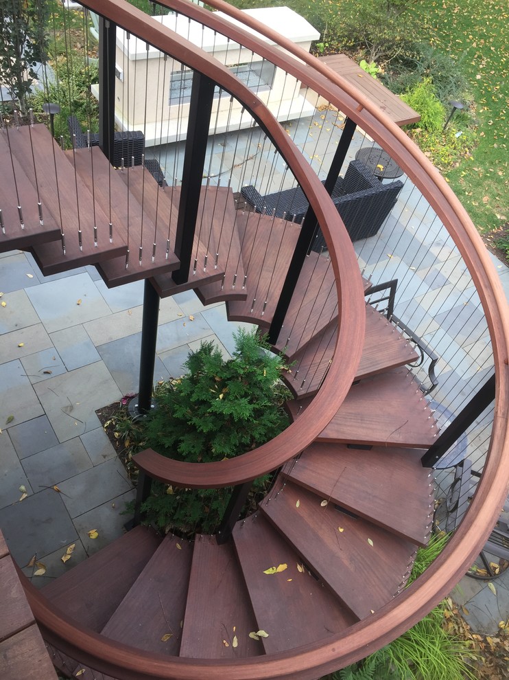 Raised deck and floating stairway - Contemporary - Staircase - Chicago ...