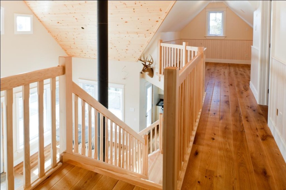 Rustic Cottage - Traditional - Staircase - Ottawa - by Gaylord Hardwood ...