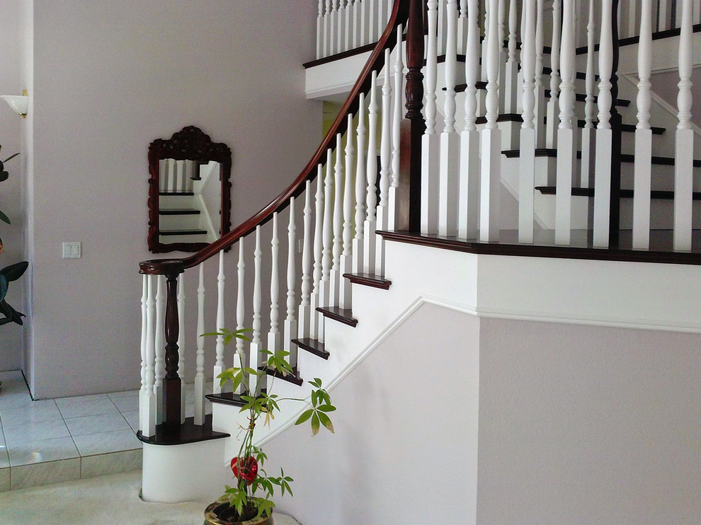 Side View - Traditional - Staircase - Los Angeles - by SoCal Stairs | Houzz