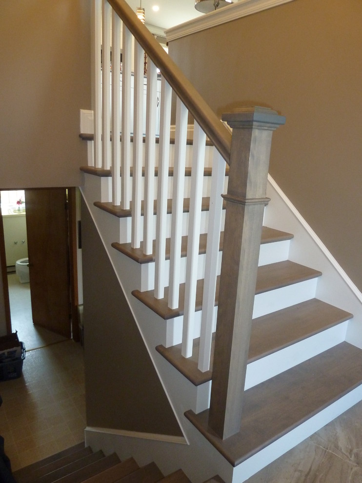 Split Entry Stairway Ideas